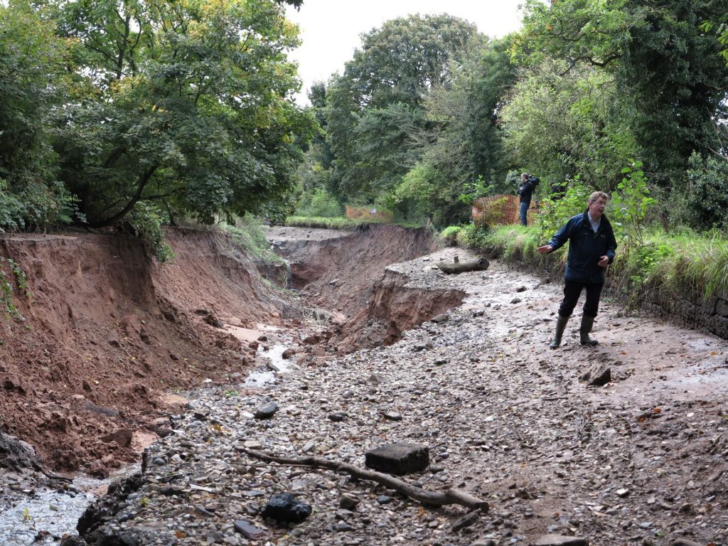 Breach at Dutton – Trent & Mersey Canal Society
